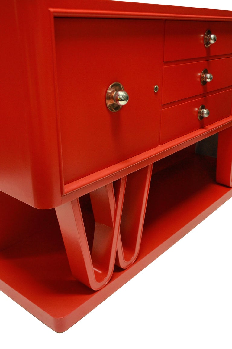Large Italian Midcentury Red Lacquered Credenza For Sale at 1stDibs