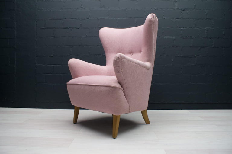 Large Italian Mid-Century Modern Wingback Chair in Pink Upholstery ...