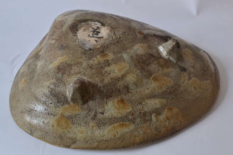 Large Japanese Ceramics Shell Shaped Box For Sale at 1stDibs