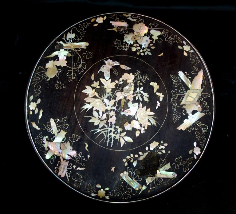 Large Japanese Mother of Pearl Inlaid Lacquered Box, Ric.063 For Sale ...