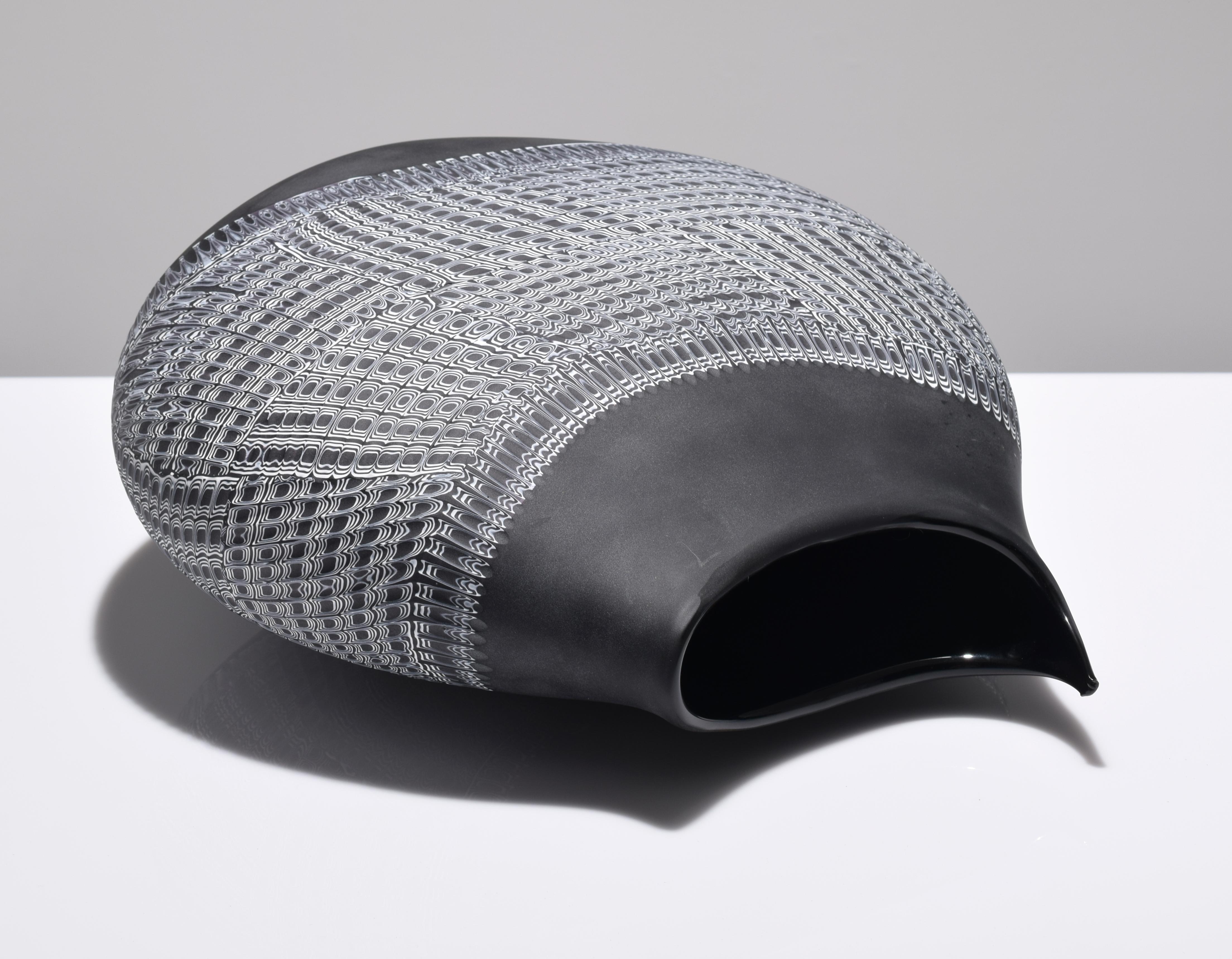 Large Leone Panisson Vase/Vessel, Murano For Sale at 1stDibs