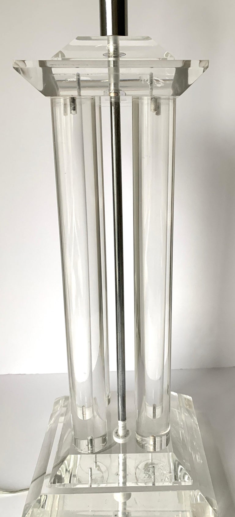 Large Lucite Column Table Lamp For Sale at 1stDibs