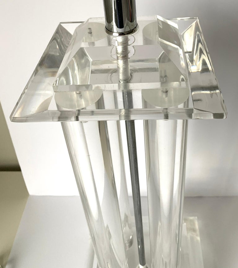 Large Lucite Column Table Lamp For Sale at 1stDibs