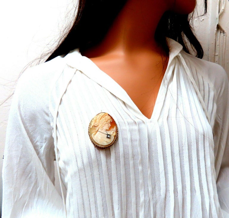 Large Madonna Cameo Brooch Retractable Bale Pendant Brooch Pin 14 Karat ...