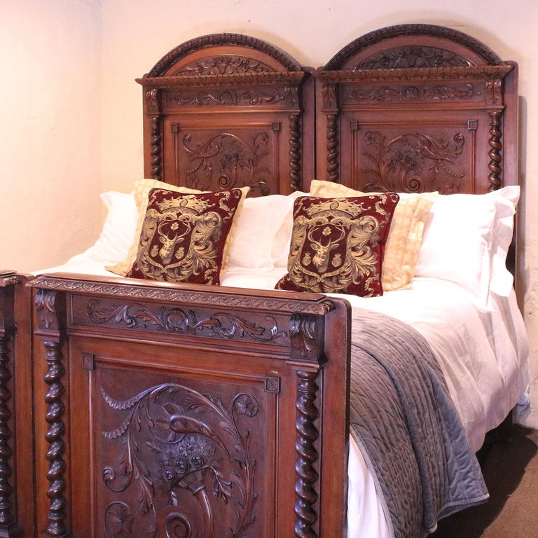 Large Mahogany Antique Bed WK159 at 1stDibs