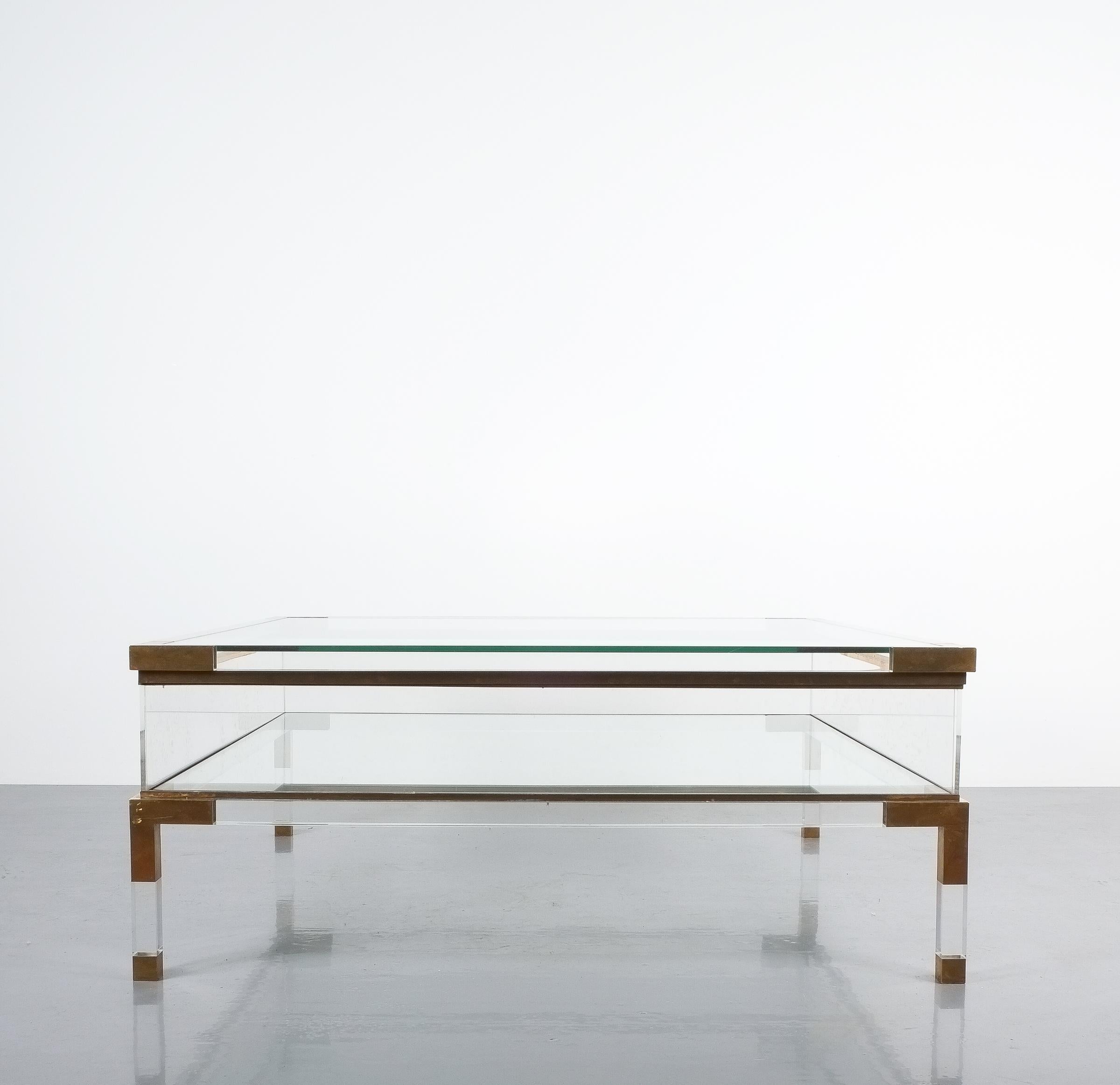 Large Maison Jansen Lucite and Brass Vitrine Coffee Table at 1stDibs ...