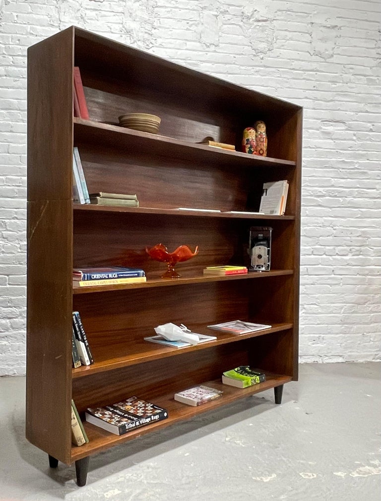 Large Mid-Century Modern Bookcase by Jens Risom, circa 1960s For Sale ...