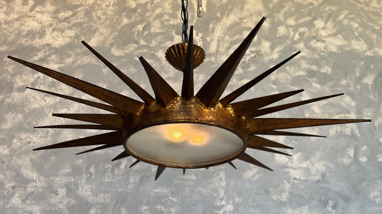 Large Modernist Ceiling Fixture with Pointed Rays For Sale at 1stDibs