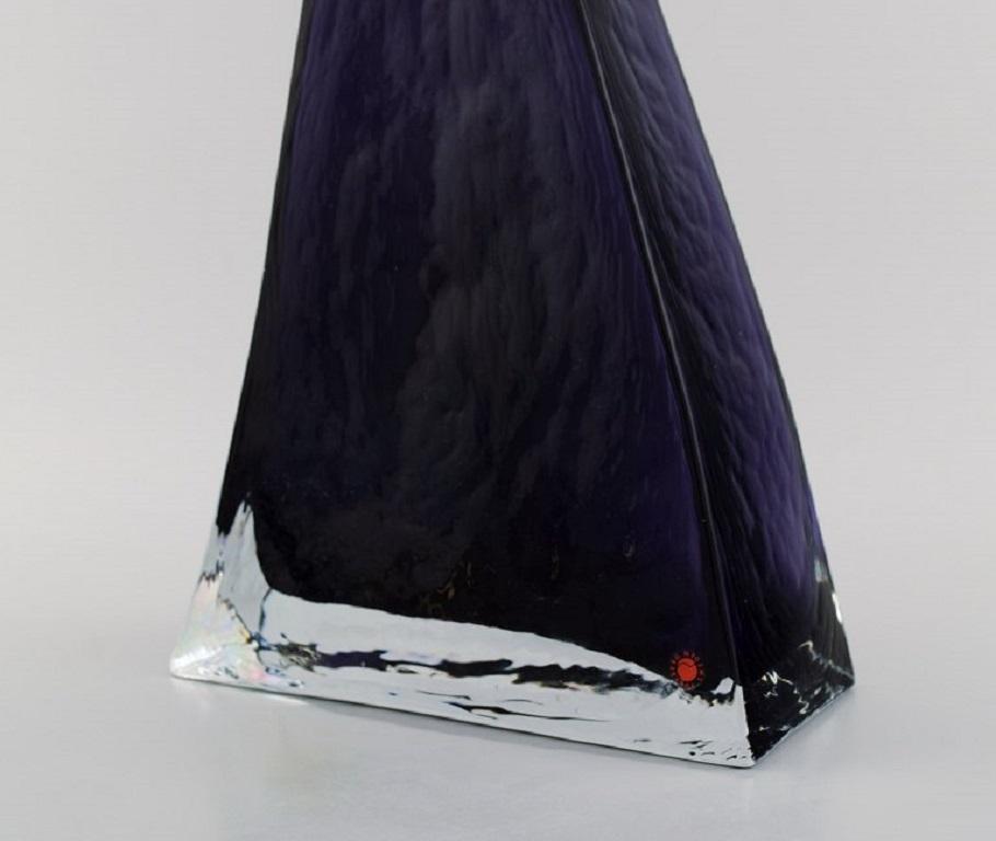 Large Modernist Pukeberg Vase in Mouth-Blown Art Glass, 1960s/70s at ...