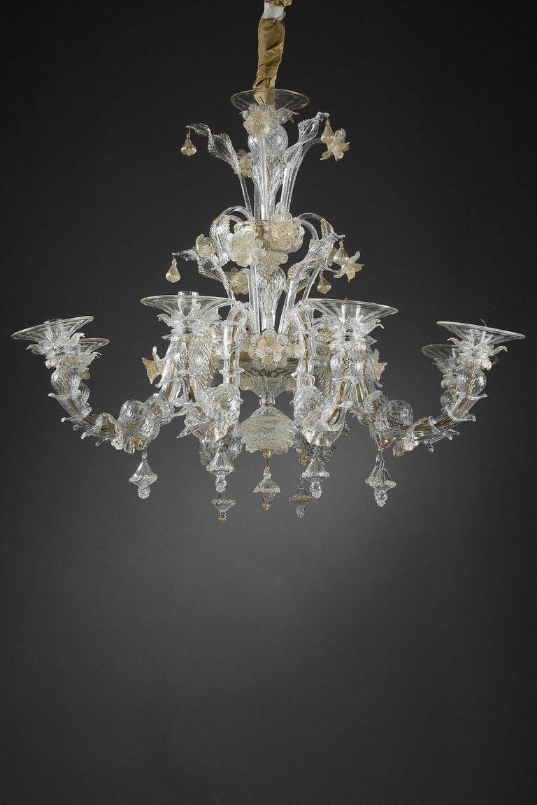 Large Murano Glass Chandelier Decorated with Gold For Sale at 1stDibs