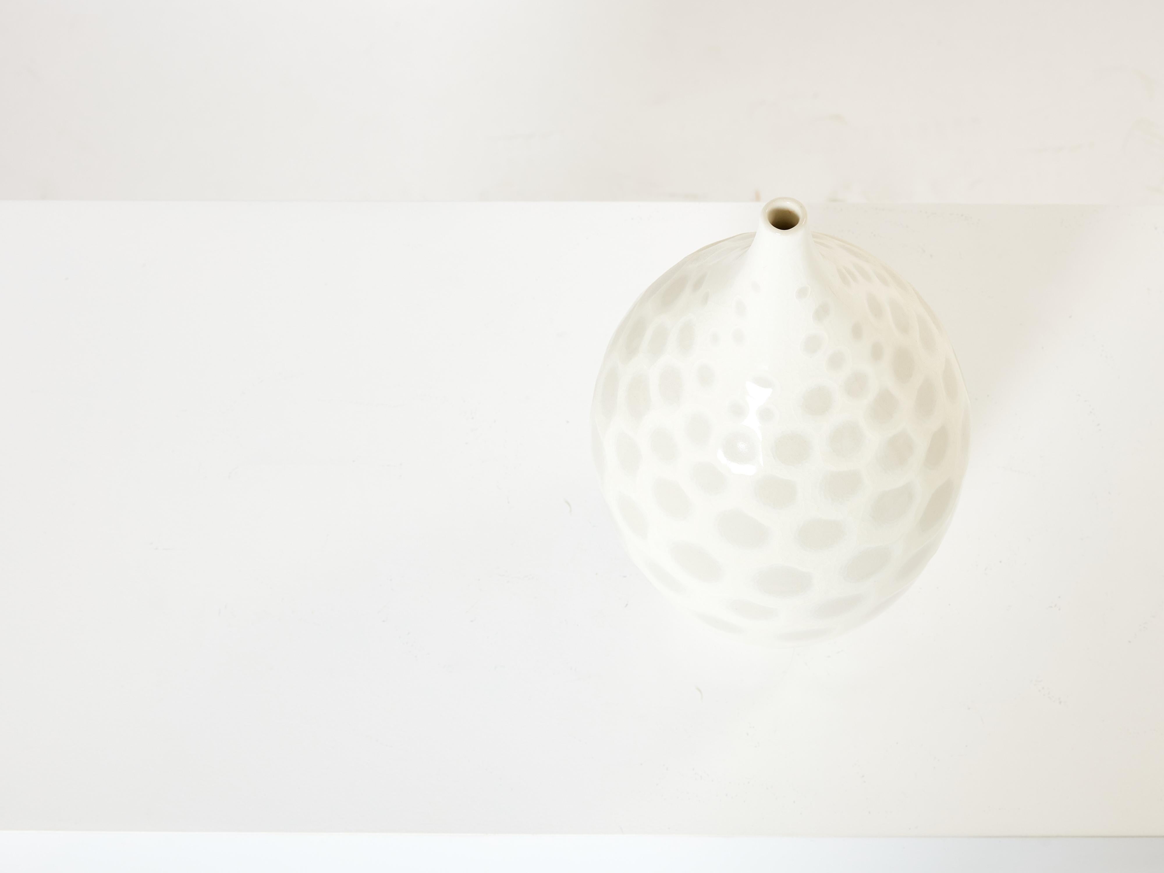 Large off white crackle glaze ceramic vase by Habitat 1980s For Sale at ...