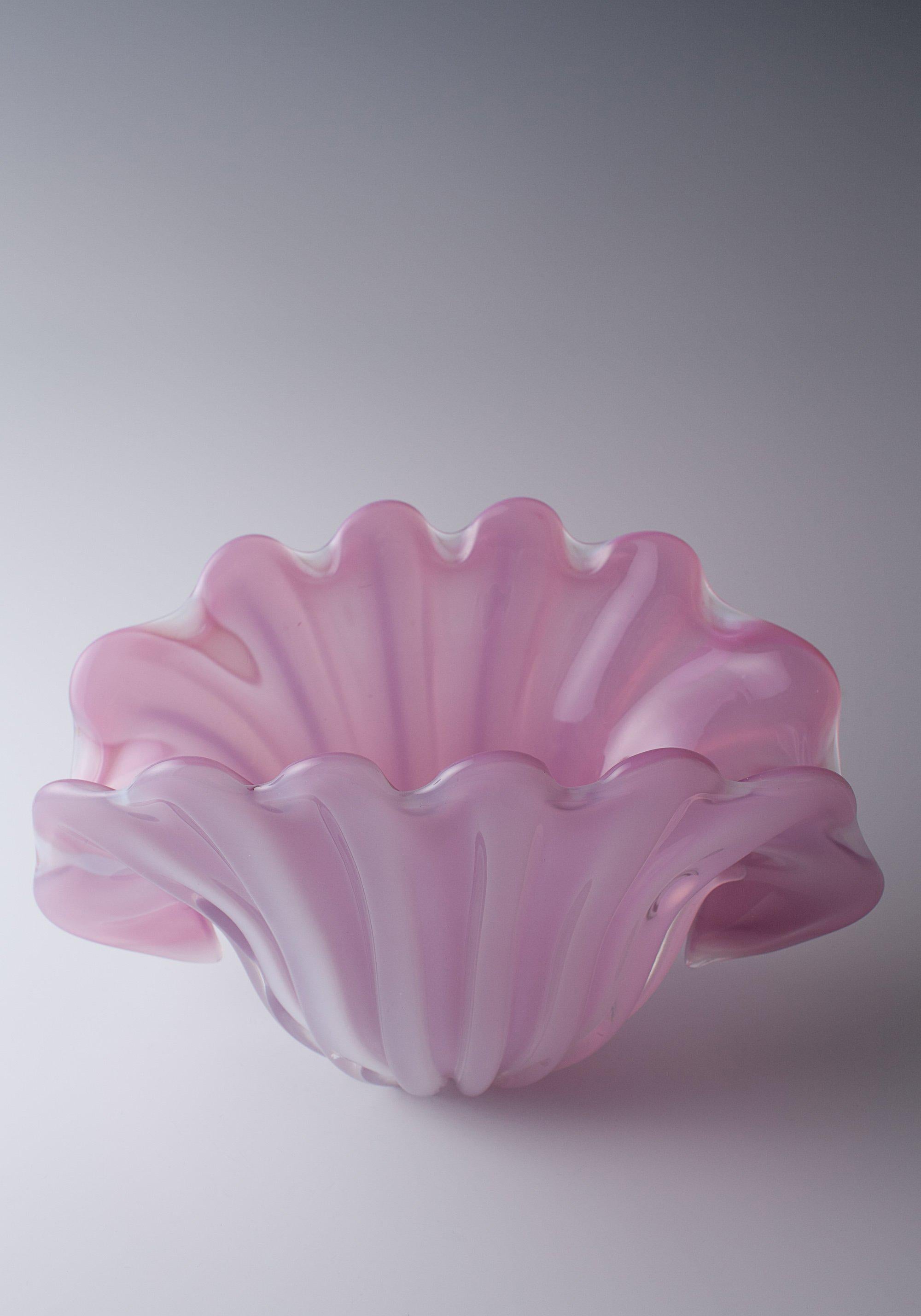 Large 'Opalescent' Shell Bowl, Fratelli Toso, circa 1959 For Sale at ...