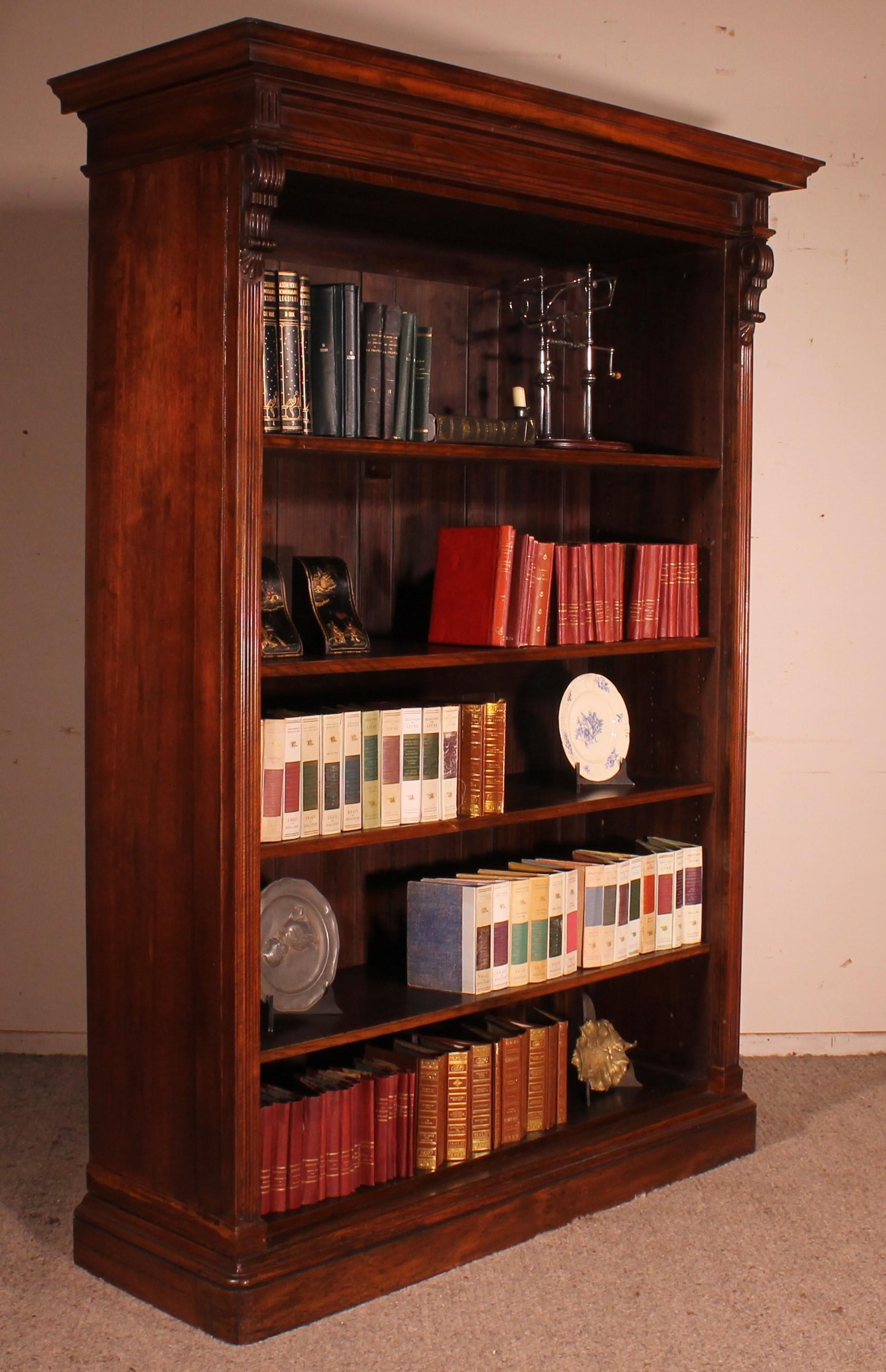 Large Open Bookcase in Walnut from the 19th Century For Sale at 1stDibs