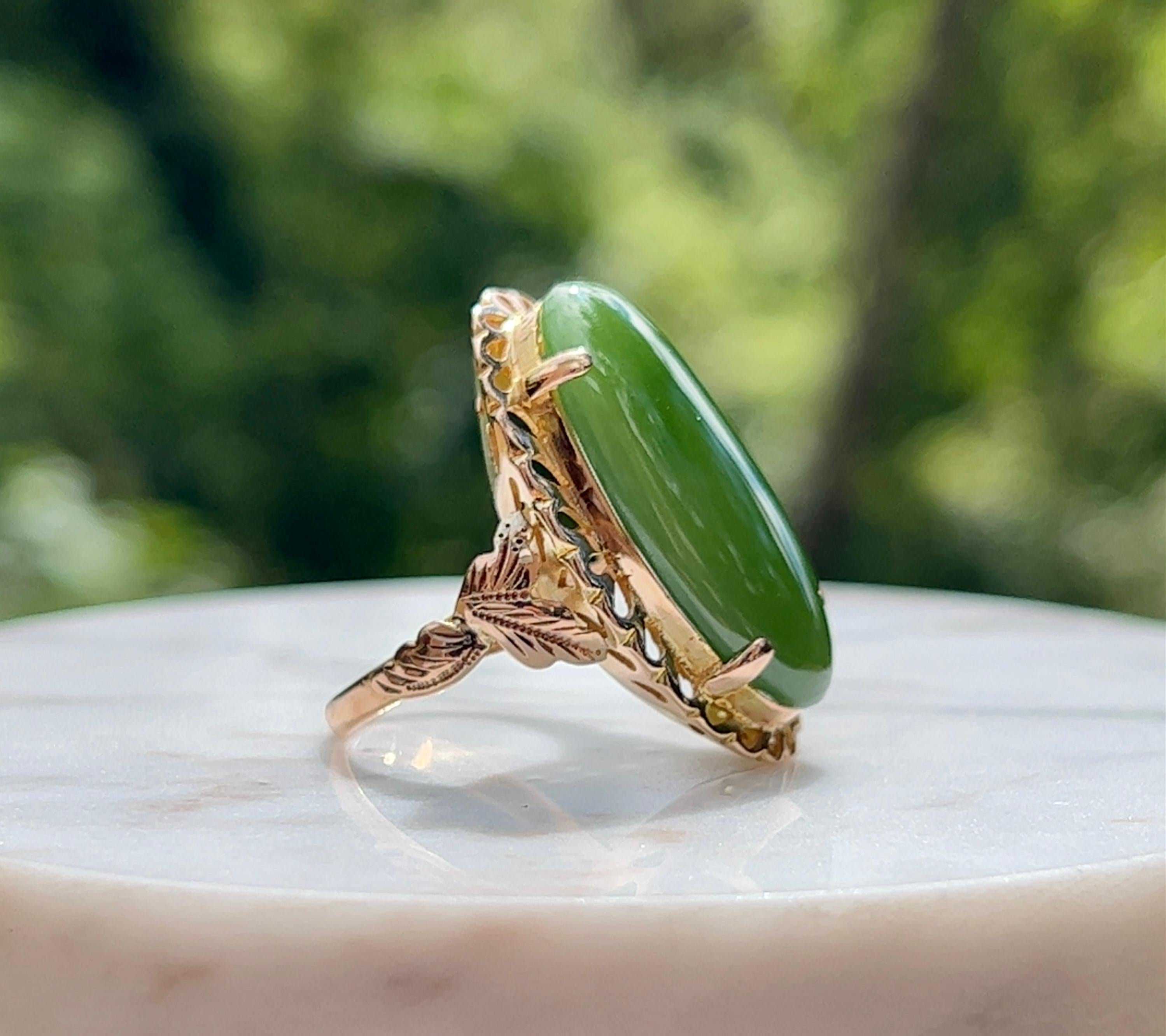 Large Oval Jade Ring in 14 Karat Gold, 1960s at 1stDibs | jade ring design