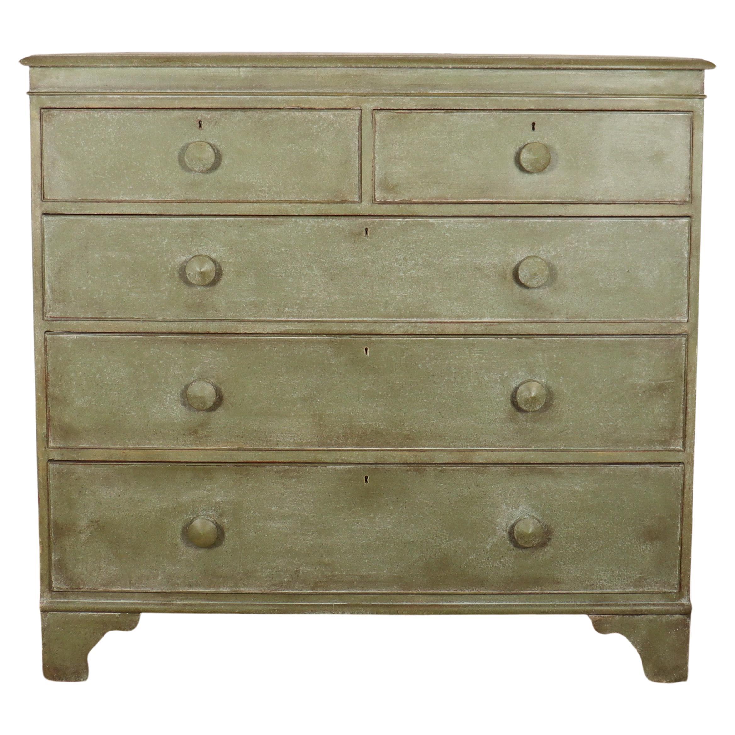 Small Painted Bachelors Chest For Sale at 1stDibs