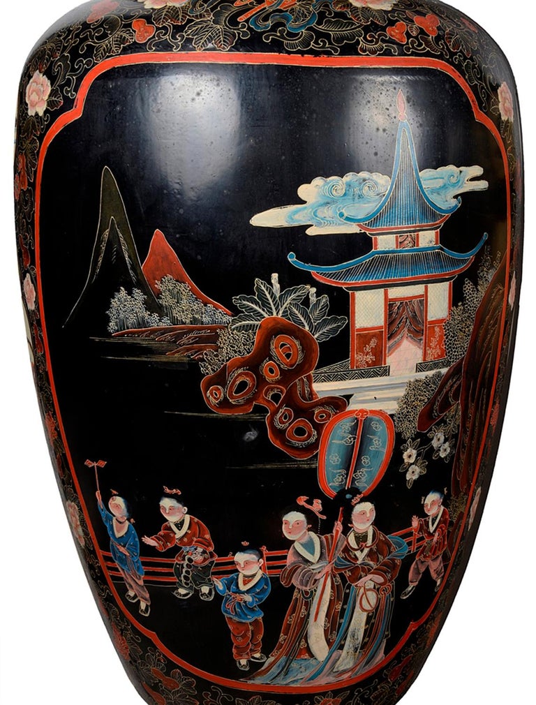 Large pair Chinoiserie lacquer vases on stands, circa 1900. For Sale at ...