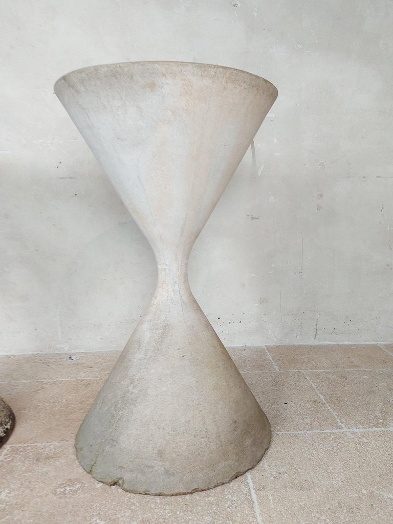Large Pair of Willy Guhl Diablo Hourglass Planters by Eternit For Sale ...