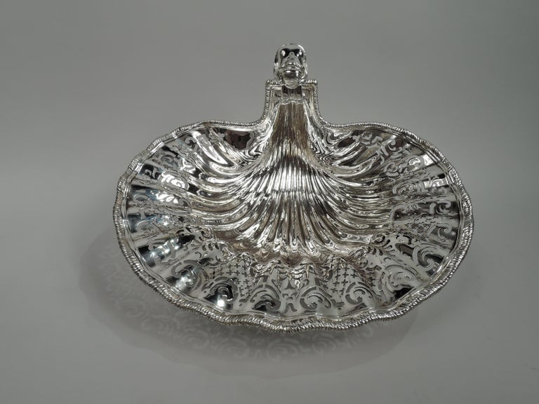 Large Paul de Lamerie-Style English Georgian Scallop Shell For Sale at ...