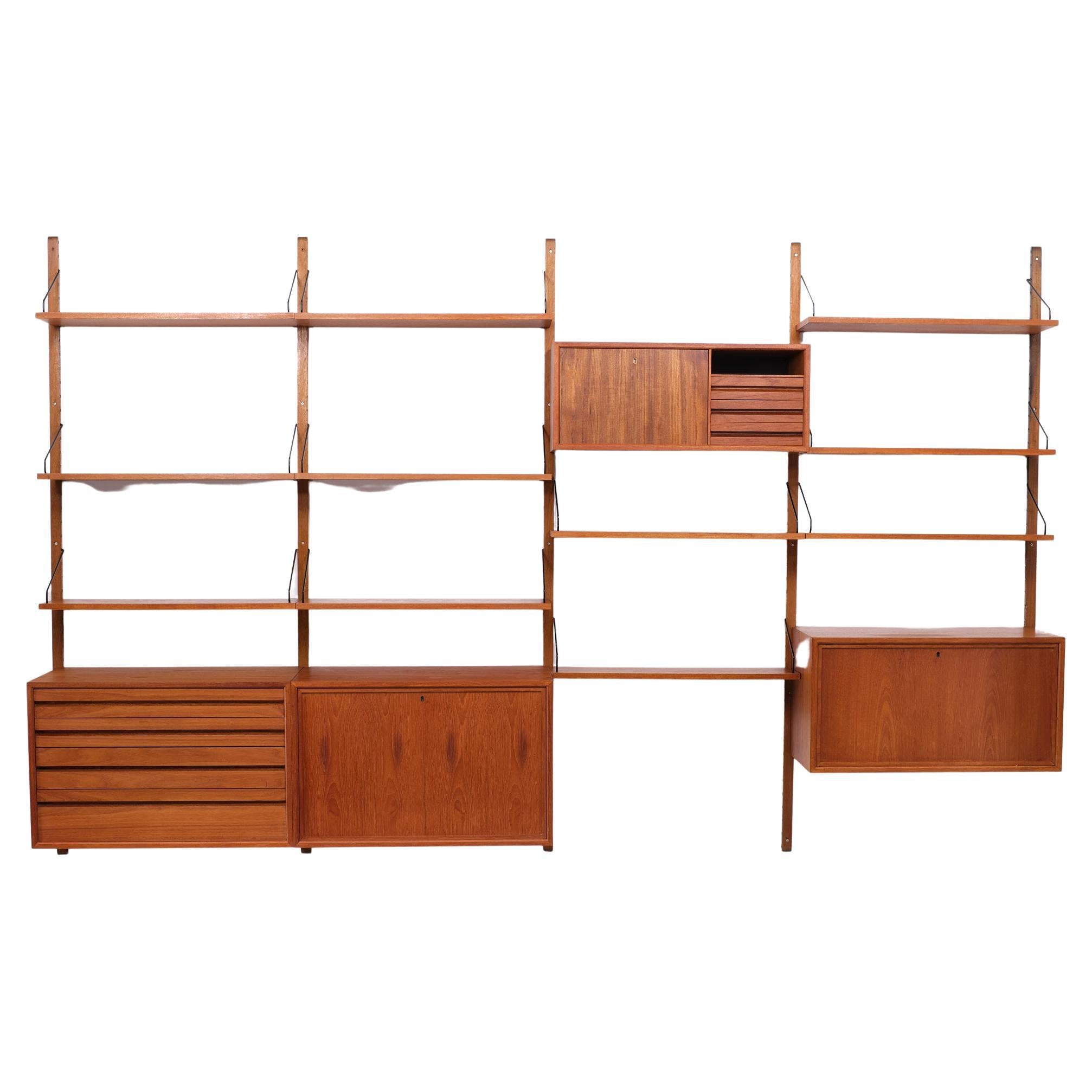 Wall System by Poul Cadovius for Royal Systems, Denmark, 1950s For Sale ...