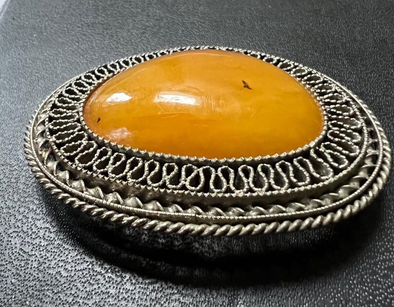 Large Rare Vintage Early 1900s Amber Brooch from Latvia For Sale at 1stDibs