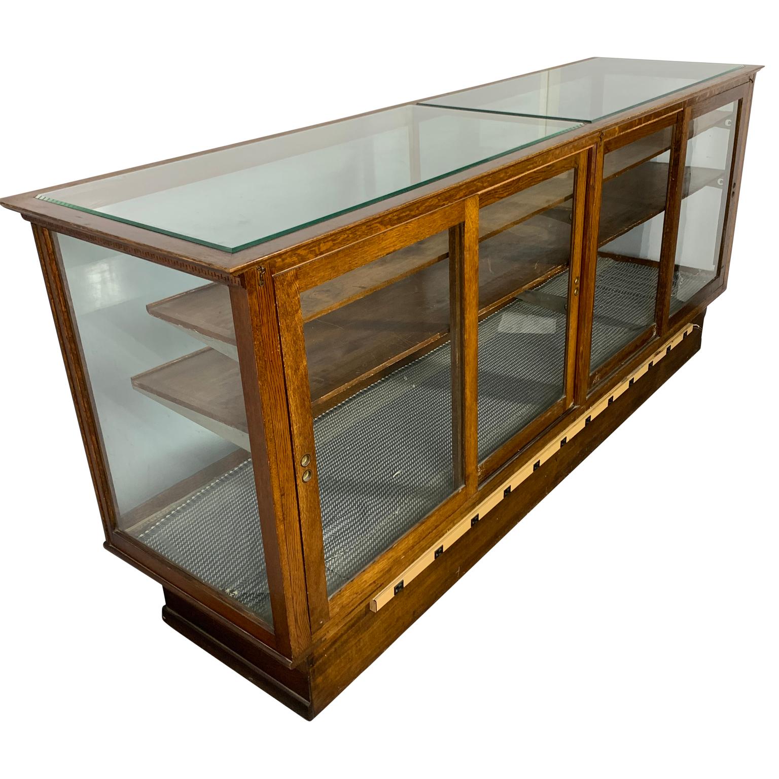 Large Rectangular Display Case Cabinet by G.R. Fixtures for Barlow Mfg ...