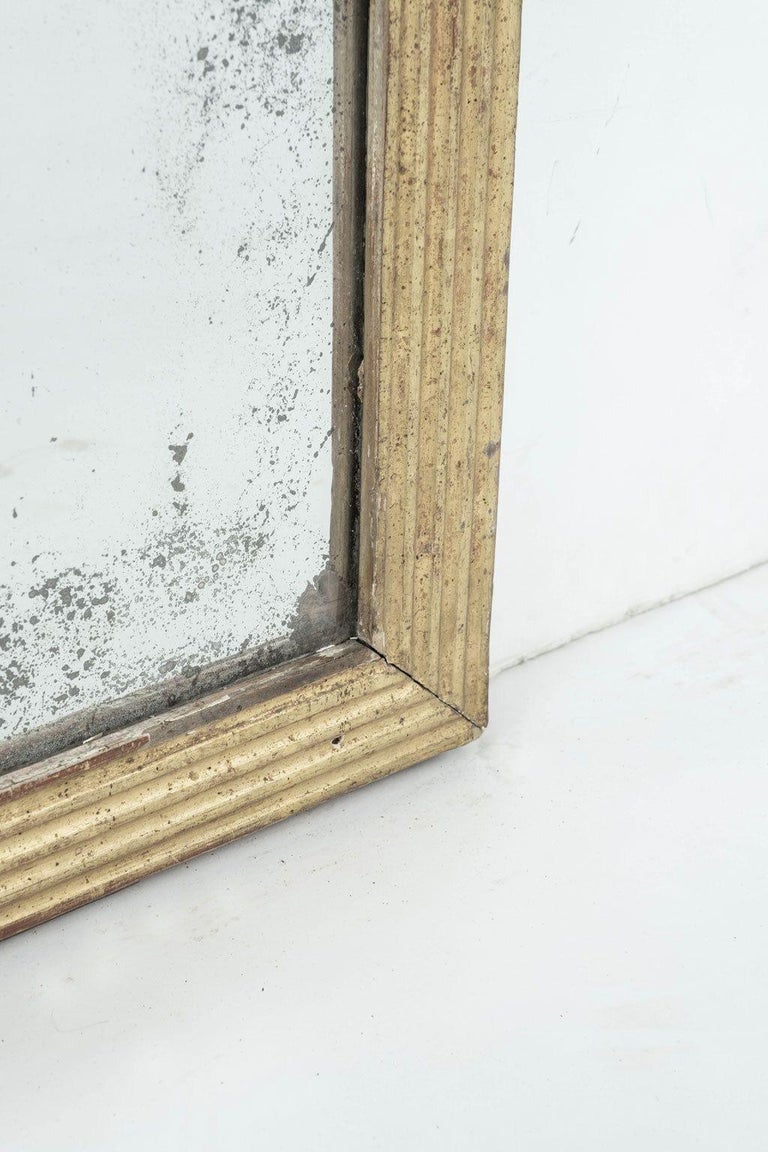 Large Rectangular-Shaped Fluted Giltwood Mirror For Sale at 1stDibs