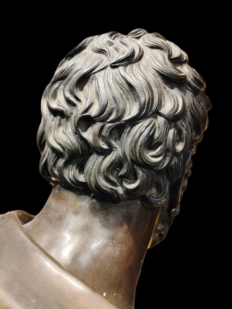 Large Roman Bronze from the 19th Century For Sale at 1stDibs