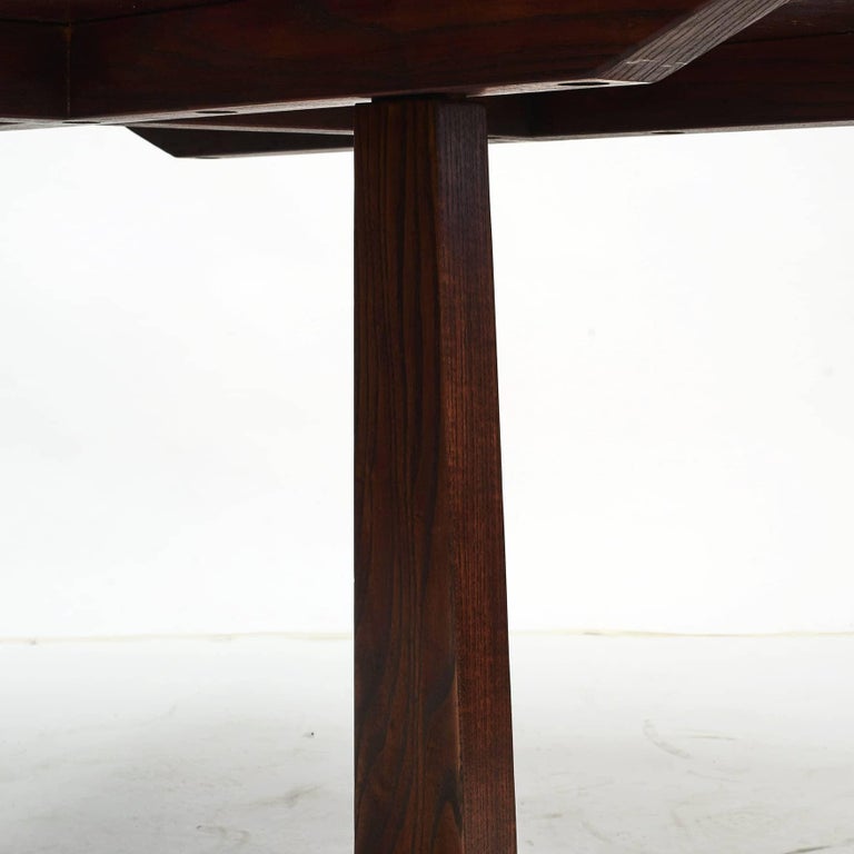 Large Round Art Deco Dinning Table For Sale at 1stDibs