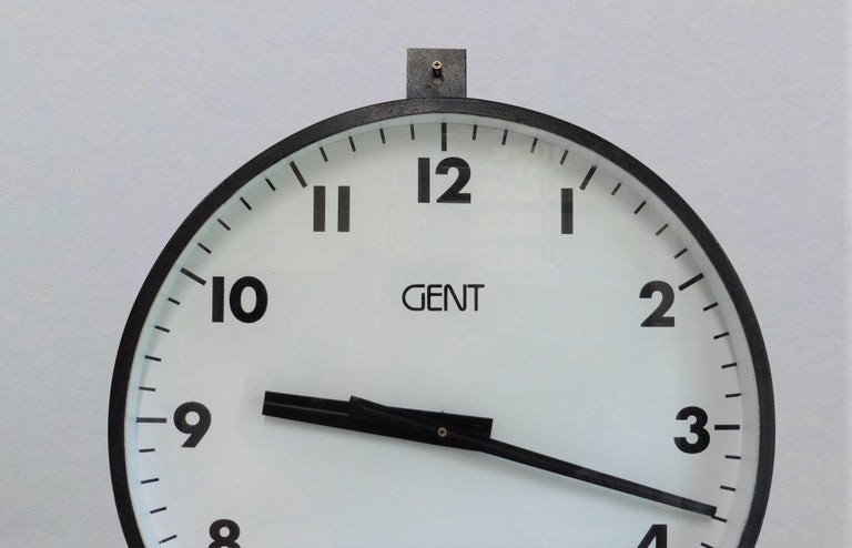 Large Round Dial Wall Clock For Sale at 1stDibs