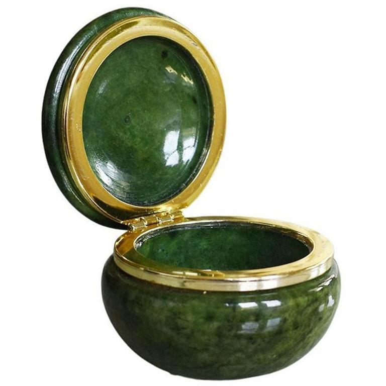 Large Round Emerald Green Alabaster Trinket Box with Hinged Lid, Italy ...