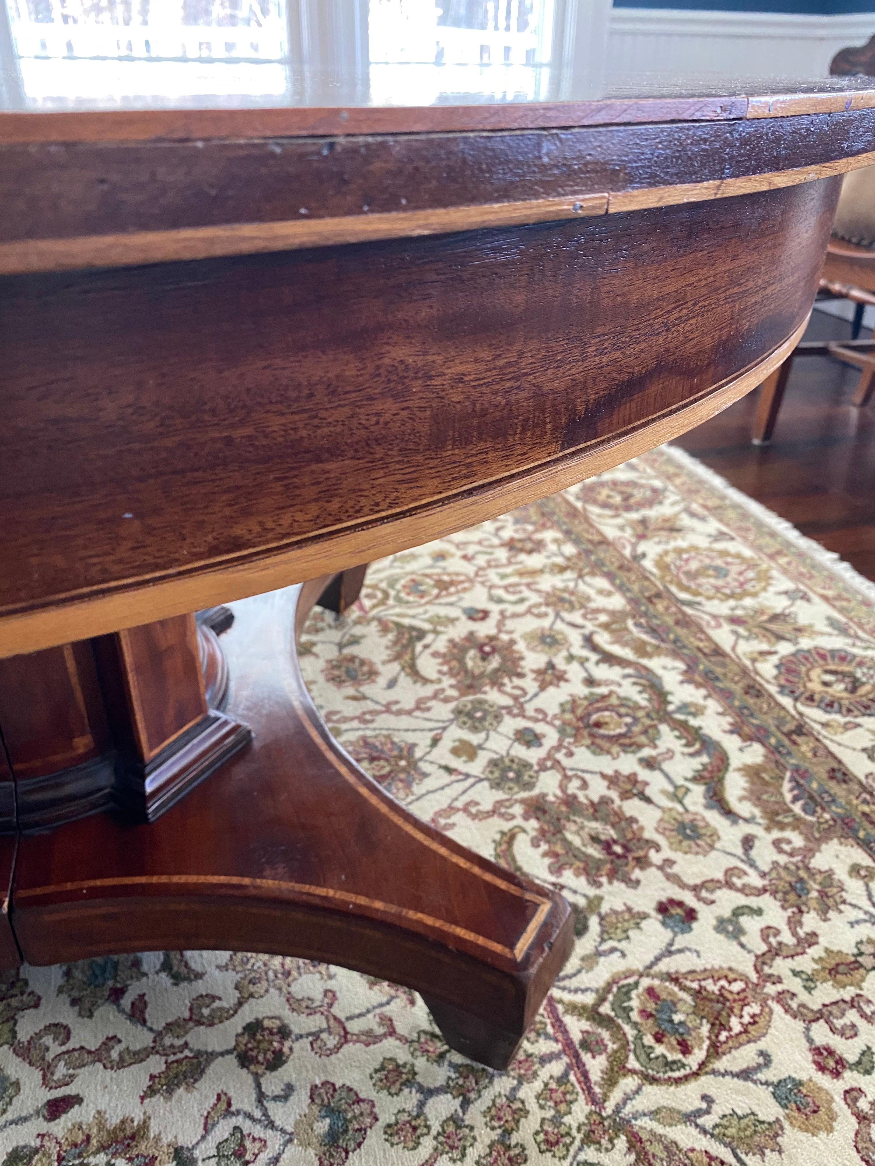 Large Round/Oval American Classical Style Dining Table, 1920-40s For ...