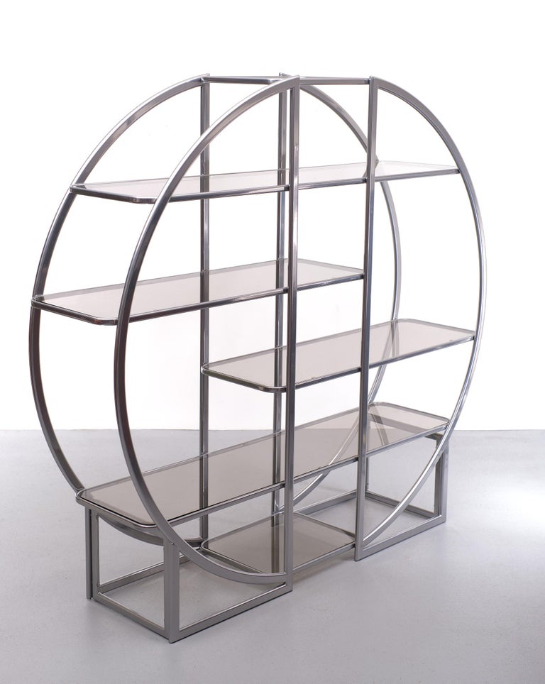 Large Round Vitrine Hollywood Regency, 1970s For Sale at 1stDibs