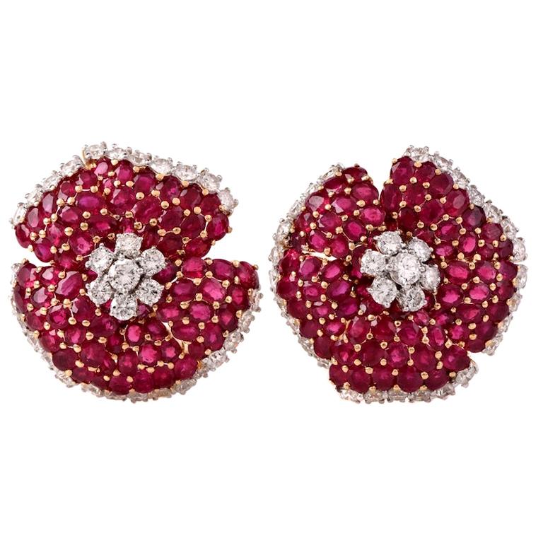 Flower 18 Karat Ruby and Diamonds Clip Earrings For Sale at 1stDibs