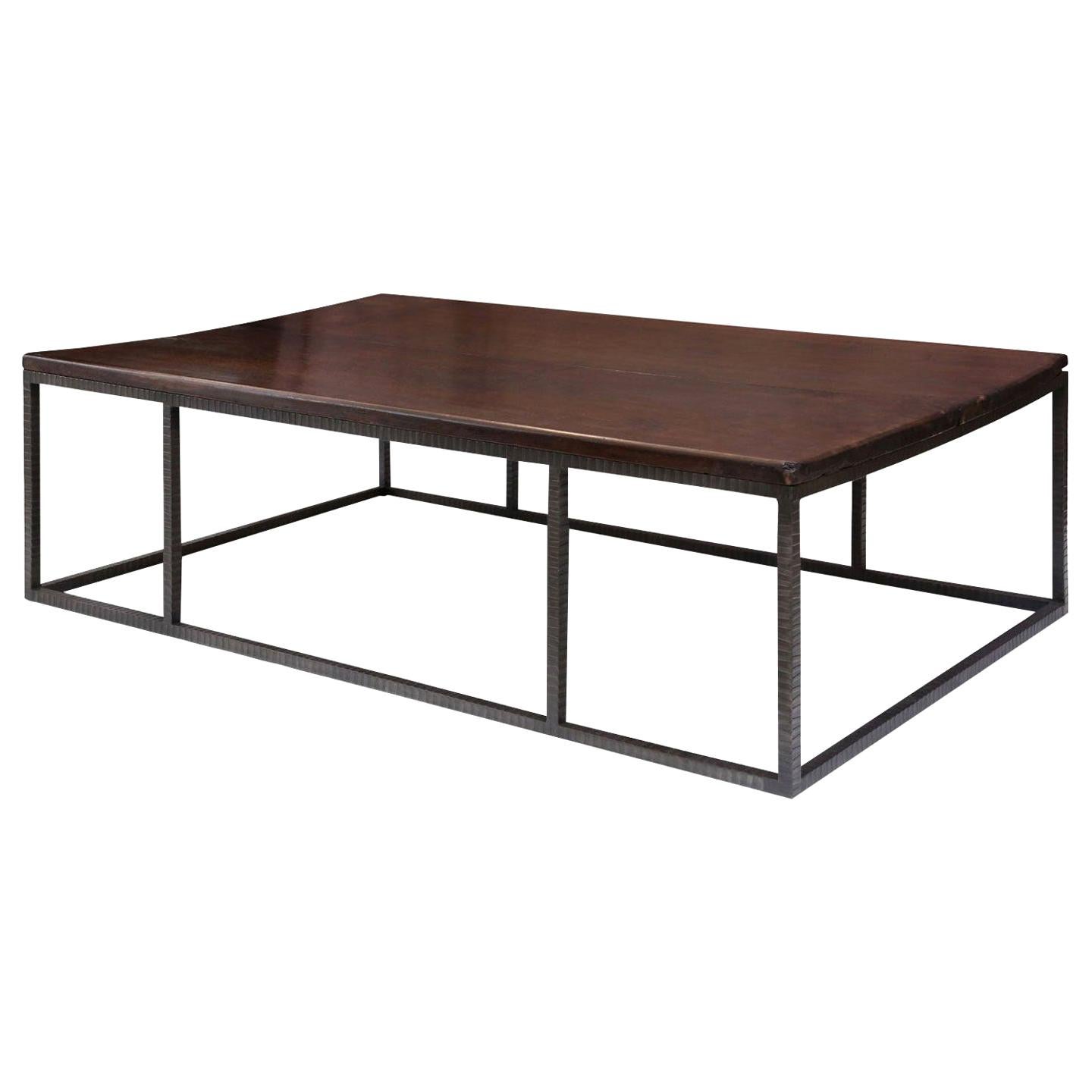 Vintage Dark Brown Tree Trunk Coffee Table For Sale at 1stdibs