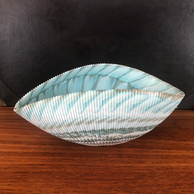 Large "Seashell" Shaped Centerpiece Bowl by Yalos for Murano Glass at ...