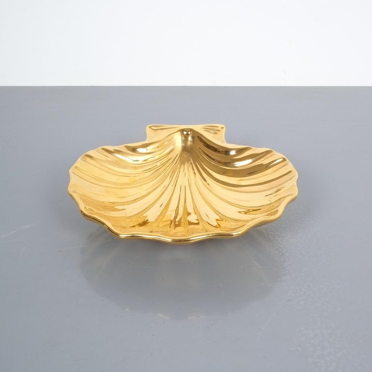 Large Shell Shaped Gold Ceramics Midcentury Bowl, Italy For Sale at 1stDibs