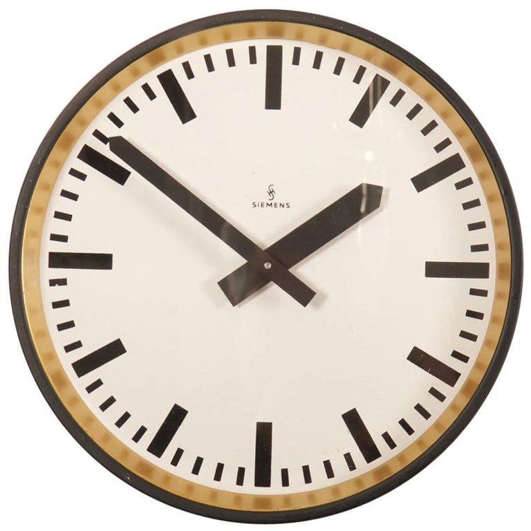 Large Siemens Factory, Station or Workshop Wall Clock For Sale at 1stDibs