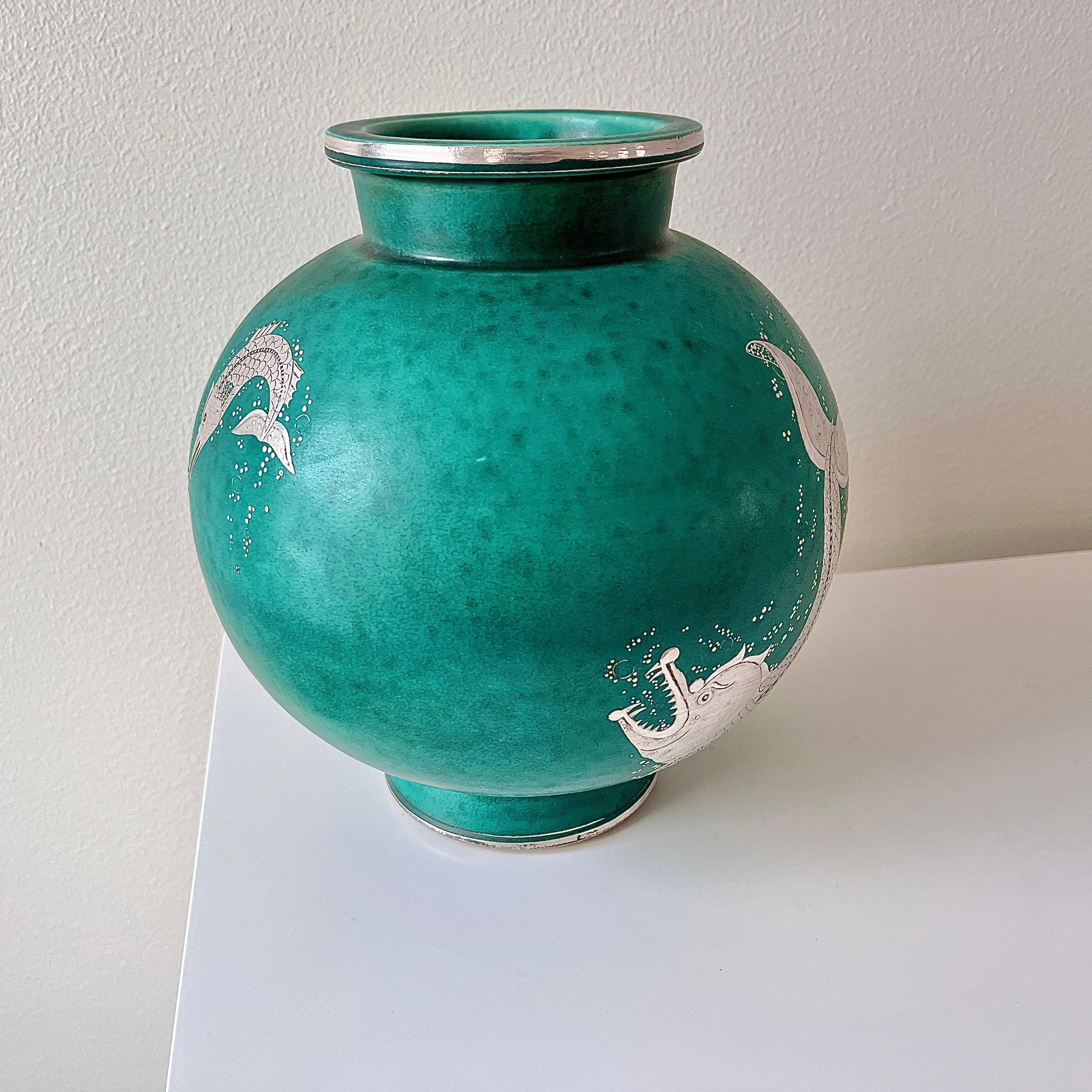 Large spherical stoneware vase fish motif "Argenta"-series ...