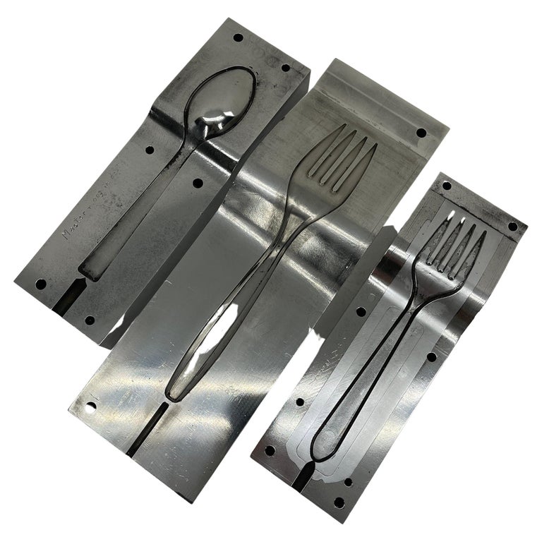 Large Stainless Steel Industrial Fork Mold Sculpture for Silverware For ...