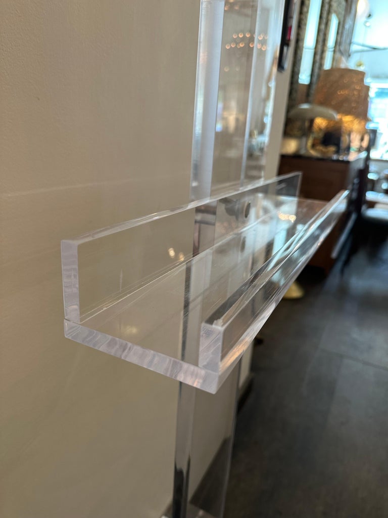 Large Standing Lucite Art Easel For Sale at 1stDibs