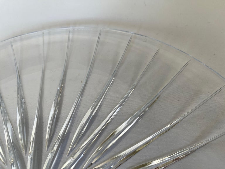 Large Sunburst Design Cut Glass Starburst Round Serving Platter Plate ...