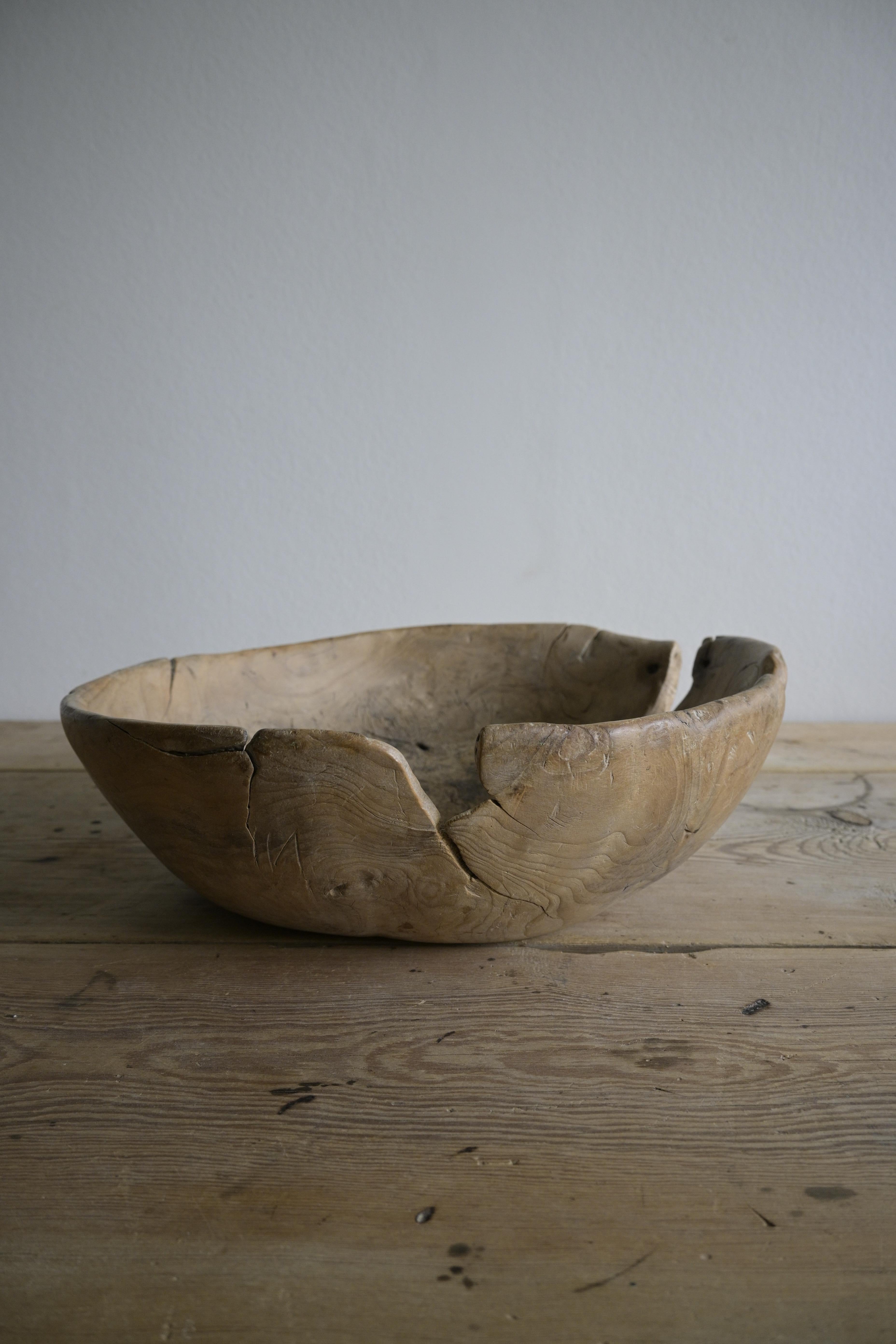 Large Swedish Burl Birch Bowl, ca 1830 For Sale at 1stDibs