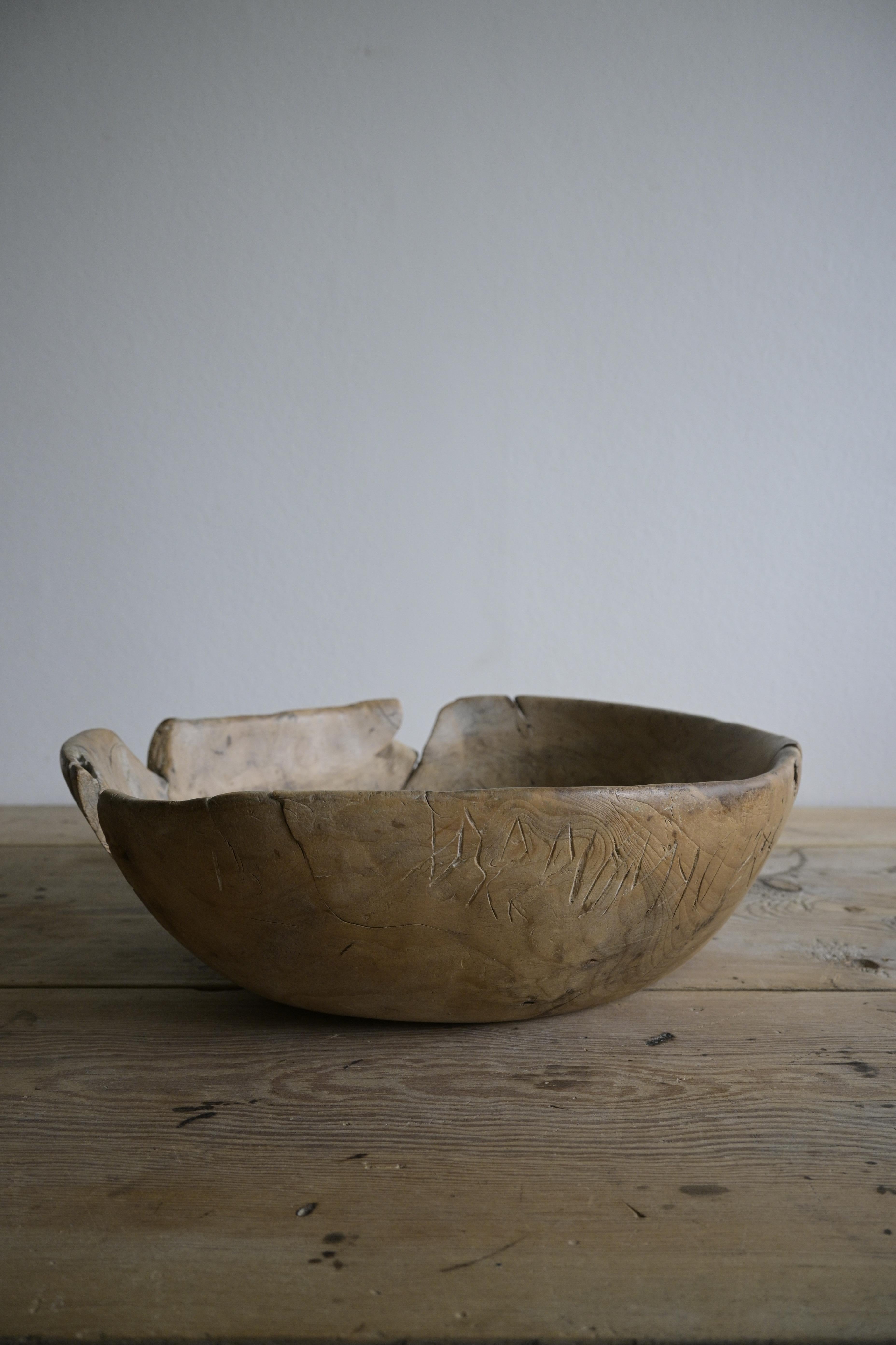 Large Swedish Burl Birch Bowl, ca 1830 For Sale at 1stDibs