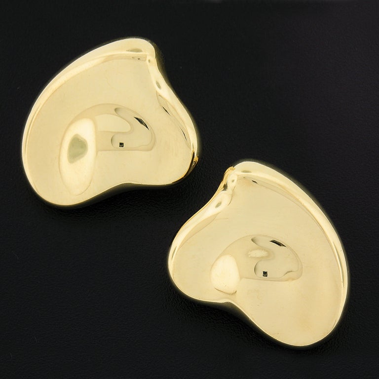 Large Tiffany and Co. Peretti 18k Gold Full Heart Polished Clip on ...