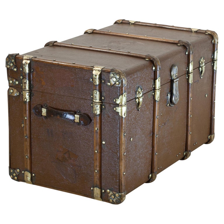 Large Trunk With Wood and Brass Banding, Paris For Sale at 1stDibs