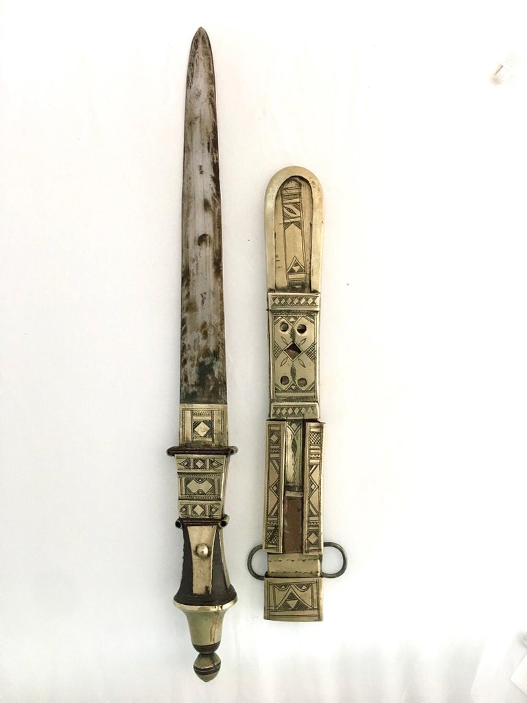 Large Tuareg Dagger Etched Silver Leather African Tribal Weaponry For ...