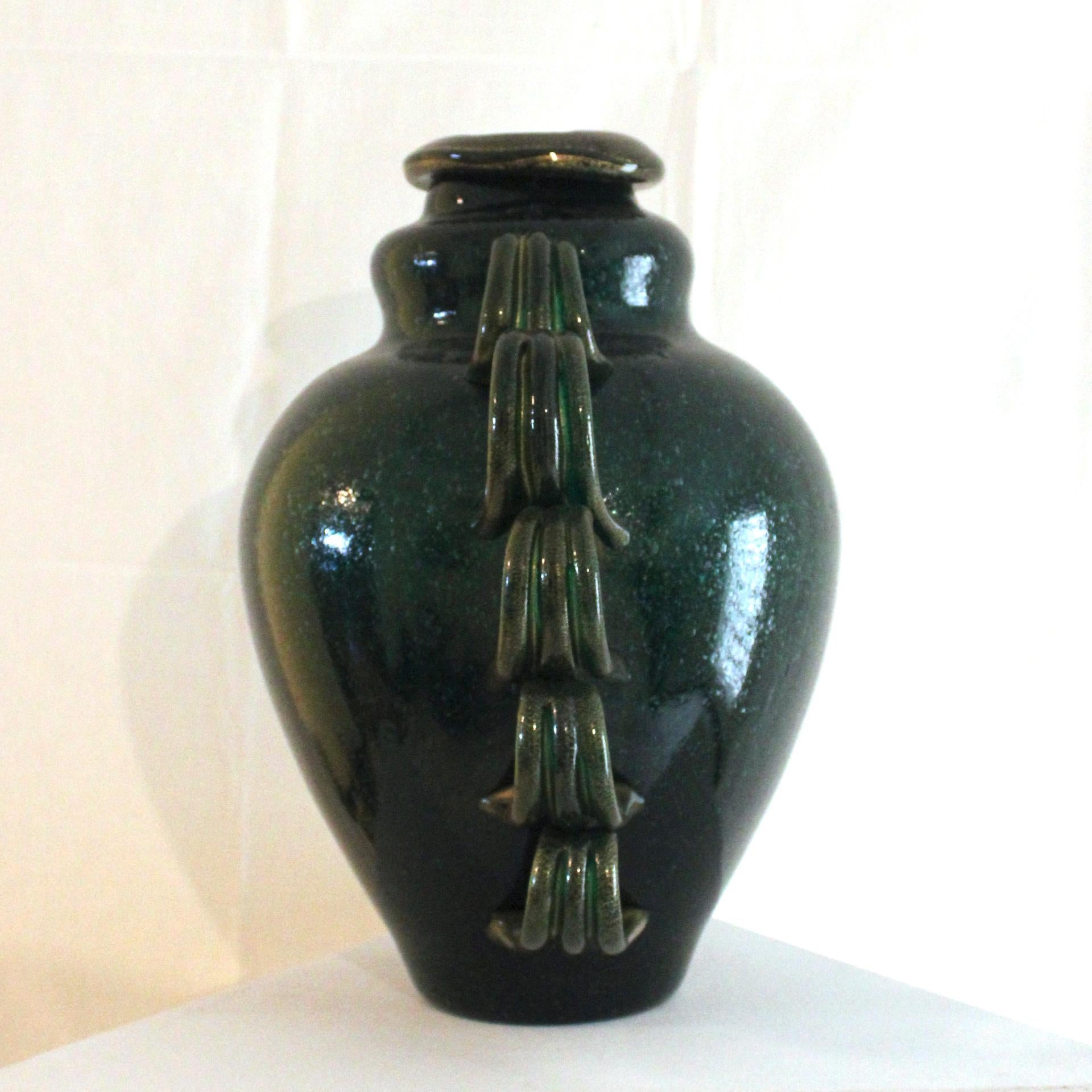 Antique Green Vase in Pulegoso Glass By Napoleone Martinuzzi for Venini, 1928 For Sale at 1stDibs