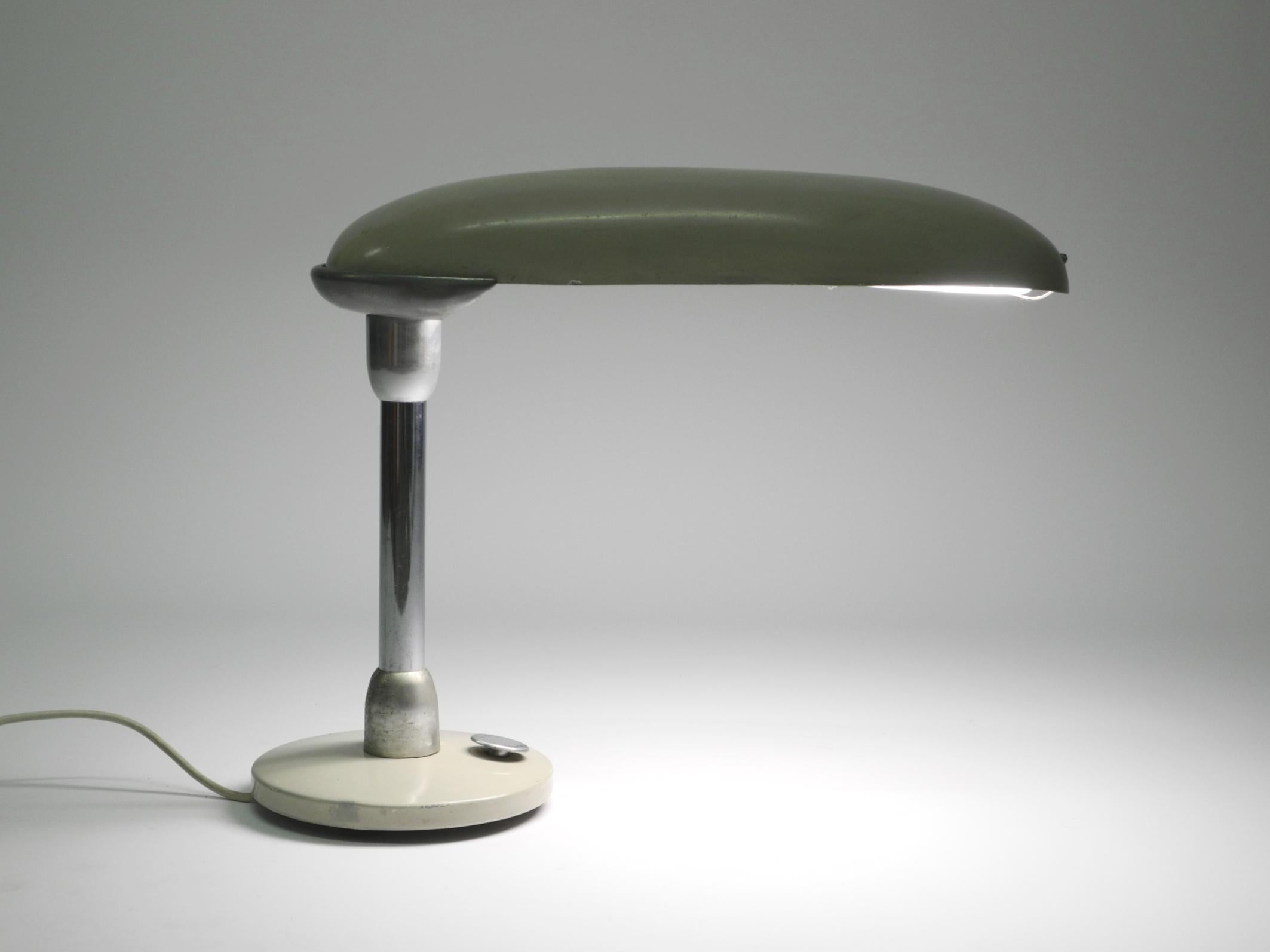 Large very rare heavy 1940s Streamline Design table lamp from the USA ...