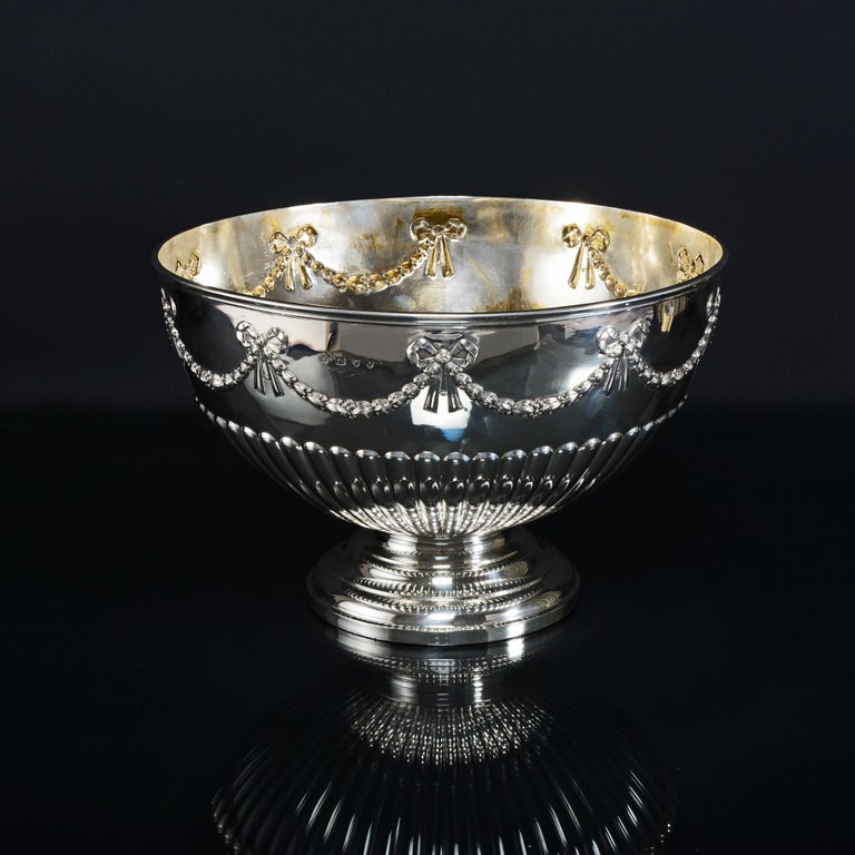 Large Victorian silver punch bowl For Sale at 1stDibs