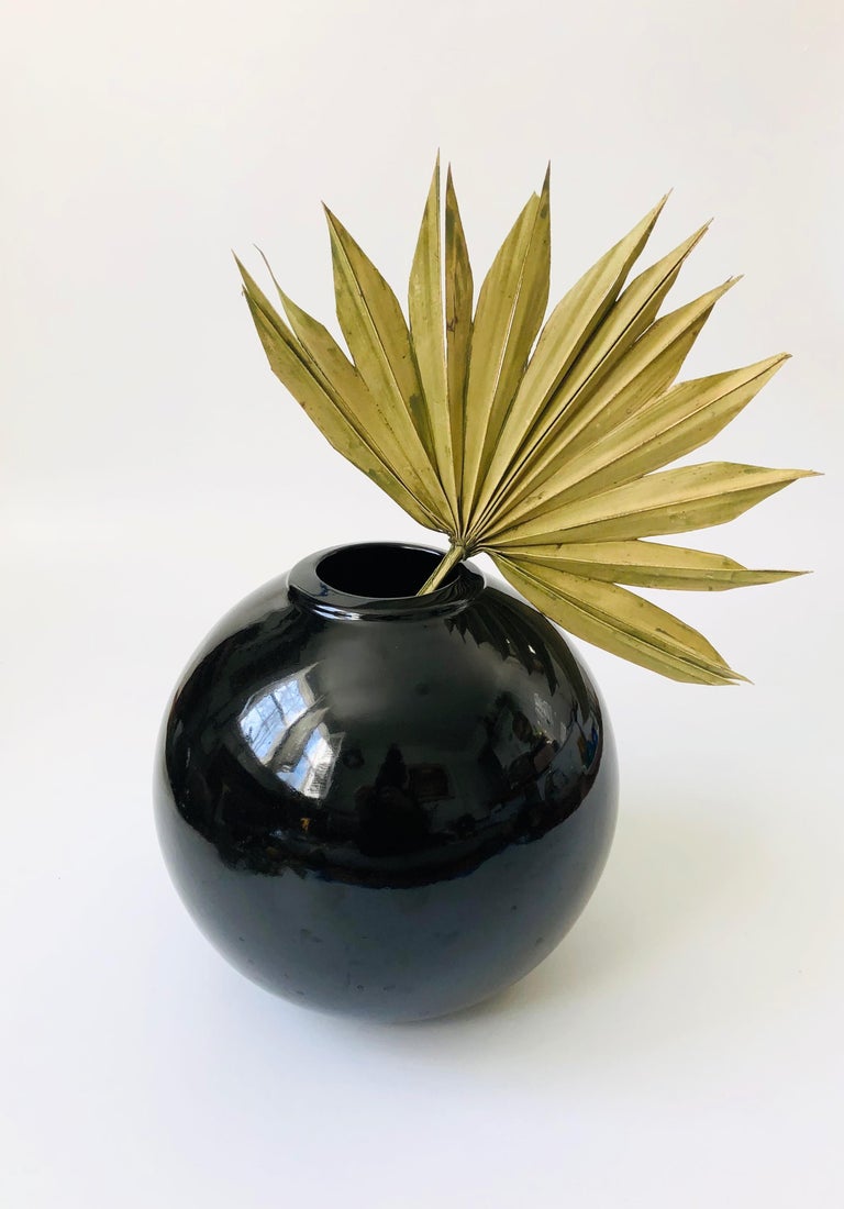 Large Vintage 80s Modern Black Sphere Vase For Sale at 1stDibs